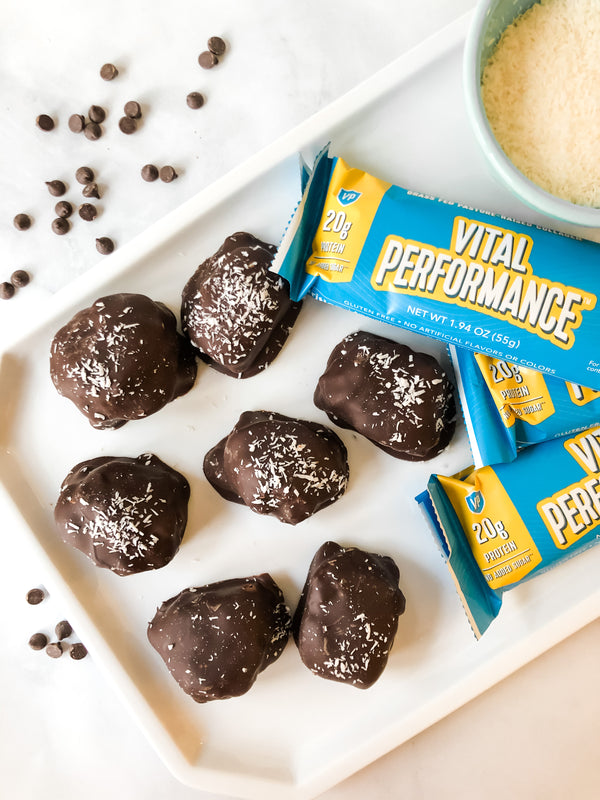 These Better-For-You Coconut Candy Bites Satisfy Any Sweet Tooth ...