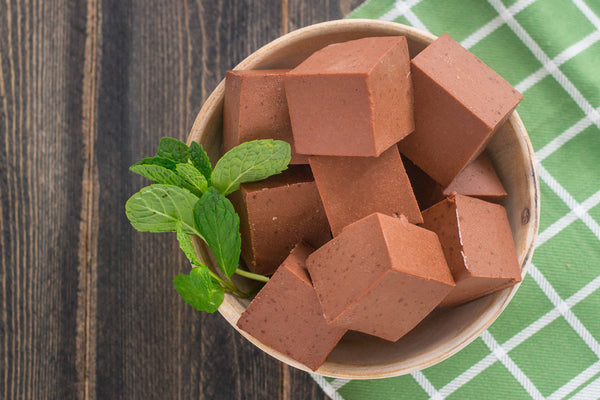 We Heart These Creamy Mint Chocolate Gummies | Vital Proteins